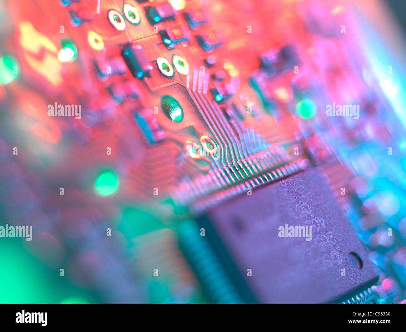 Purple circuit board hi-res stock photography and images - Alamy
