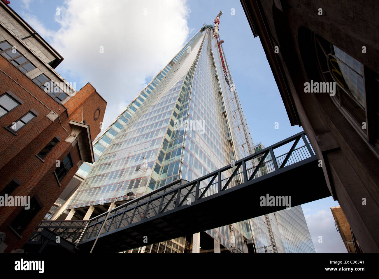 The Shard skyscraper building under construction at London Bridge ...