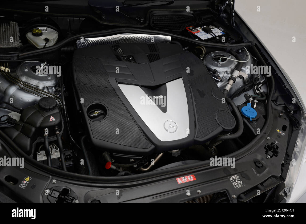Mercedes engine hi-res stock photography and images - Alamy