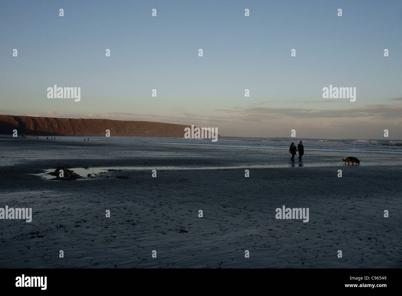 Fishermen low tide fishing off hi-res stock photography and images - Alamy