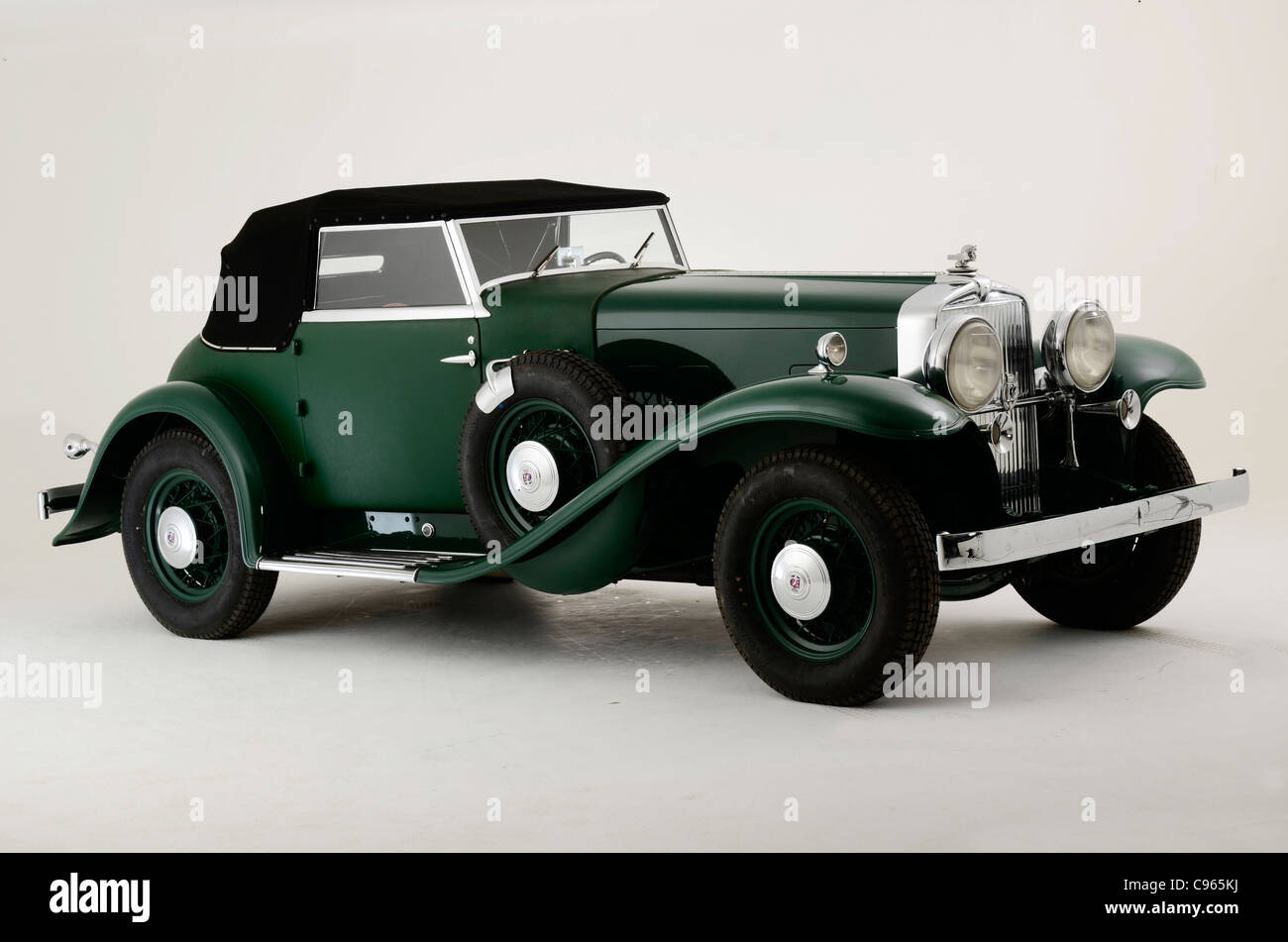 Car stutz hi-res stock photography and images - Alamy