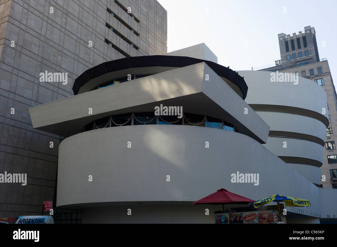 The Solomon R. Guggenheim Museum Stock Photo - Alamy
