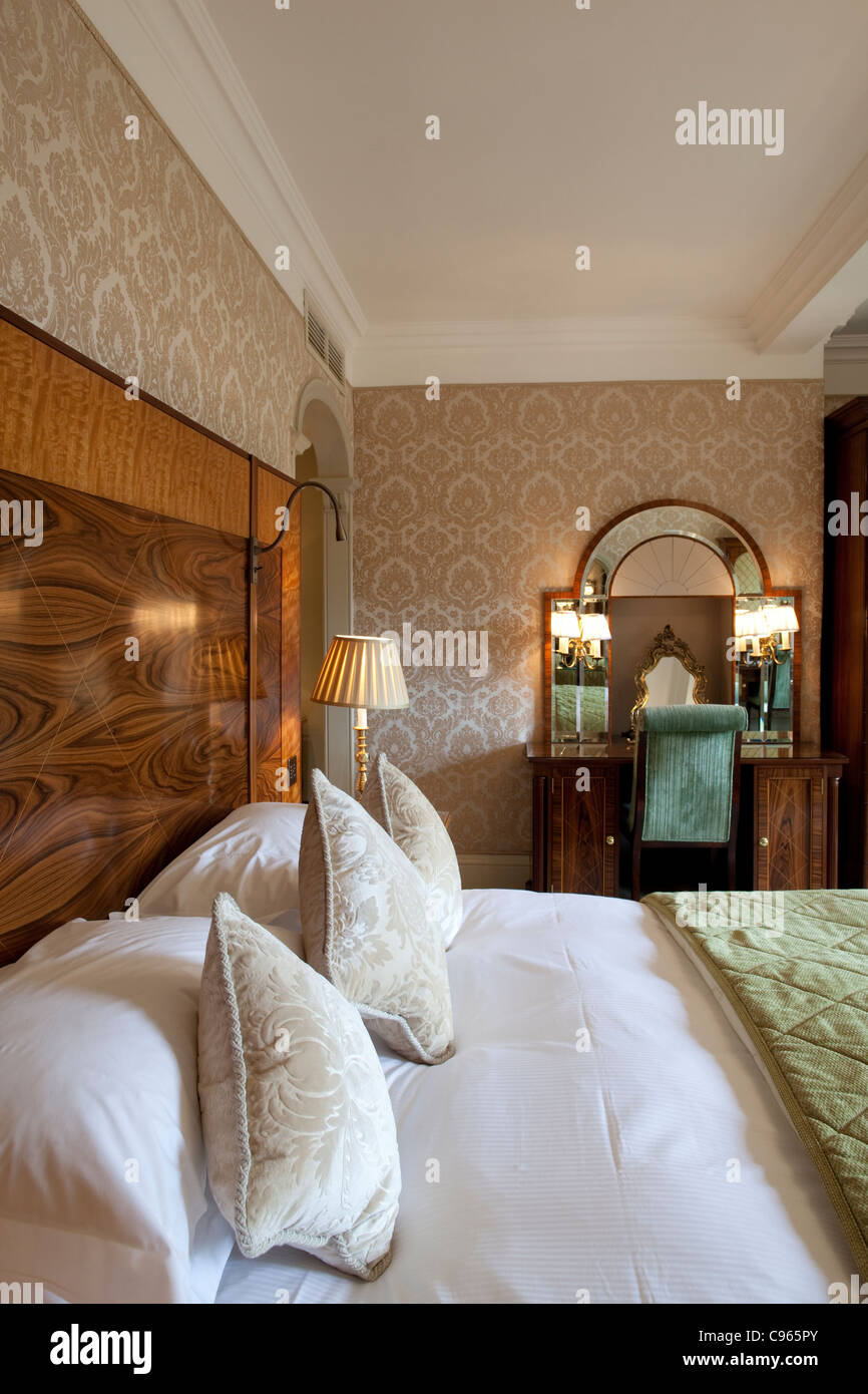 The goring room hi-res stock photography and images - Alamy
