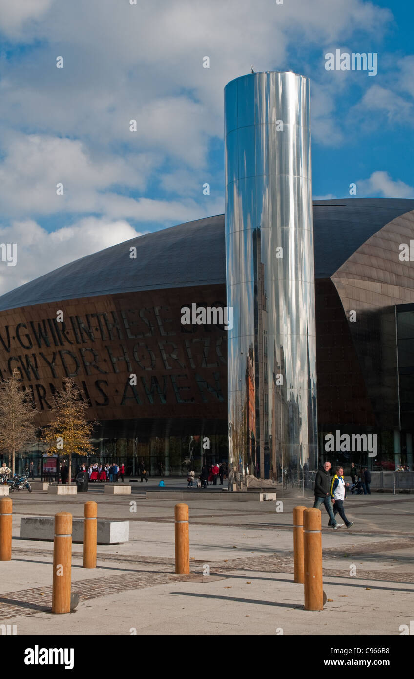 Millennium centre cardiff hi-res stock photography and images - Alamy