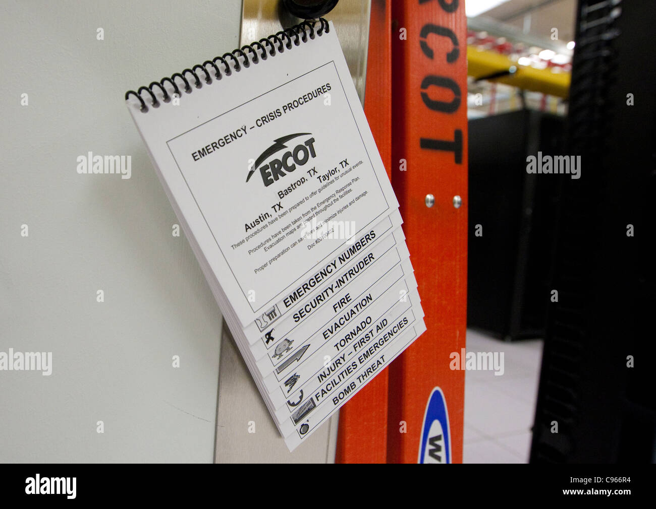 emergency crisis procedure booklet at Electric Reliability Council of ...