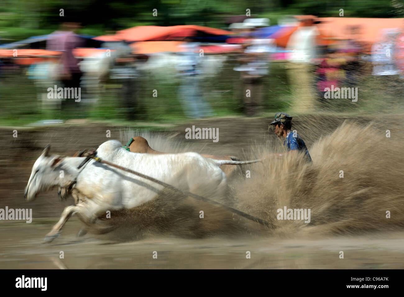 Rice soaking in water hi-res stock photography and images - Alamy
