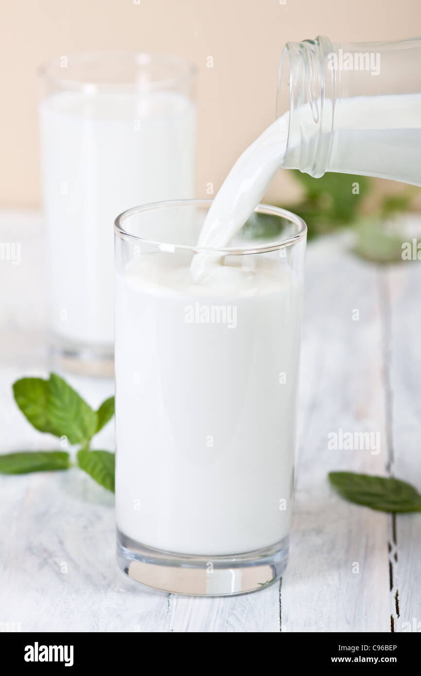 Glass filled milk bottle hi-res stock photography and images - Alamy