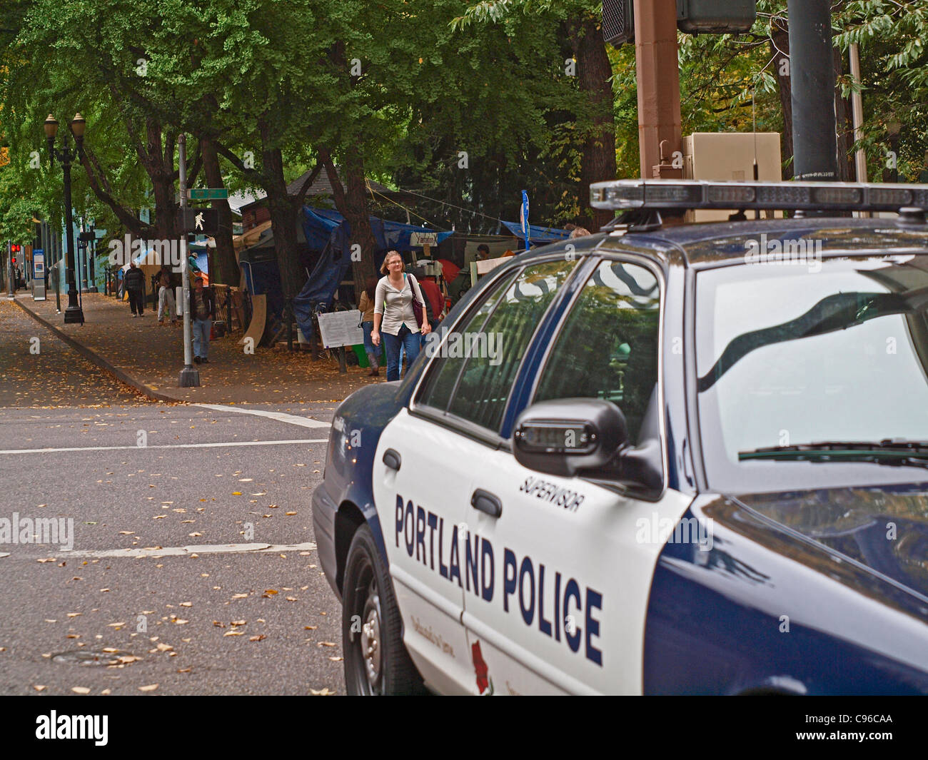 Portland street car hi-res stock photography and images - Alamy