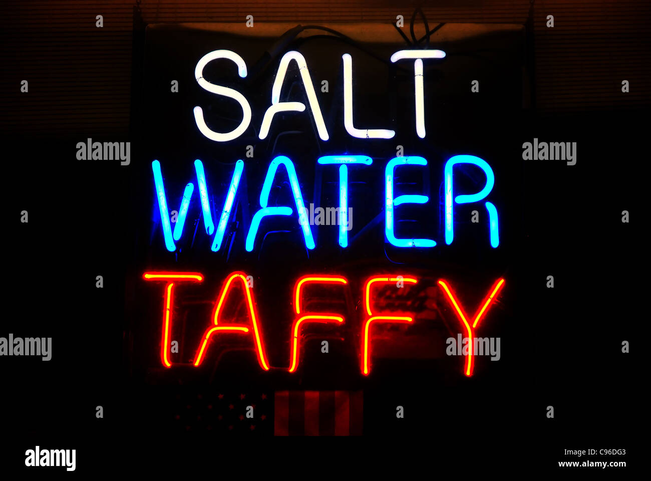 Saltwater taffy sign hi-res stock photography and images - Alamy