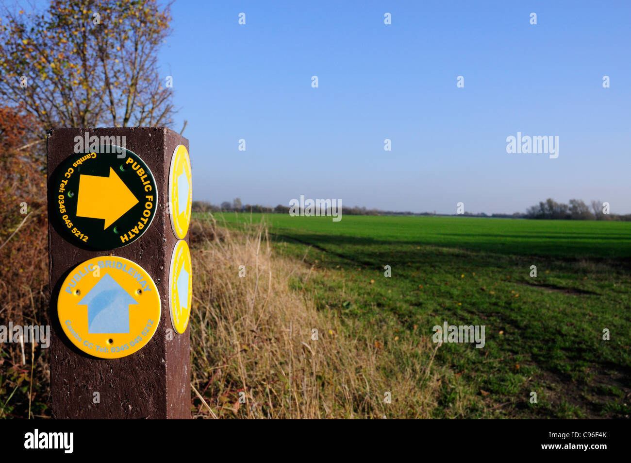 Public signs hi-res stock photography and images - Alamy