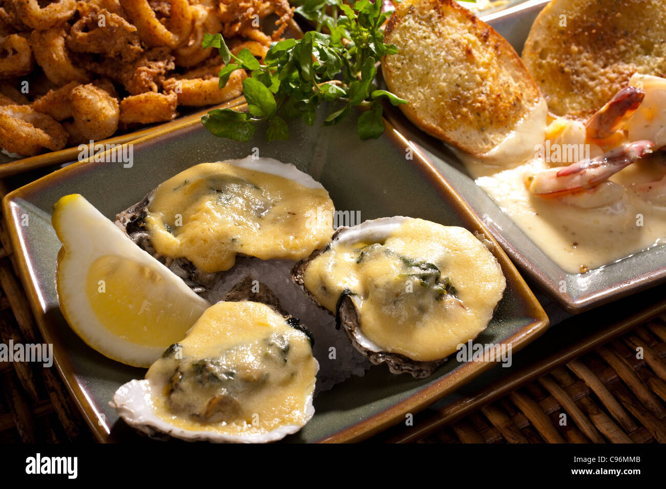 Oysters on the half shell hi-res stock photography and images - Alamy