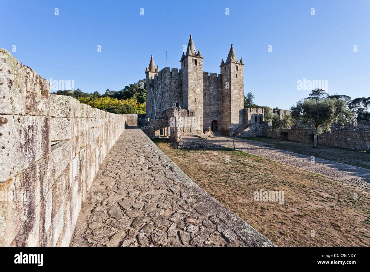Castelo de santa maria da feira hi-res stock photography and images - Alamy