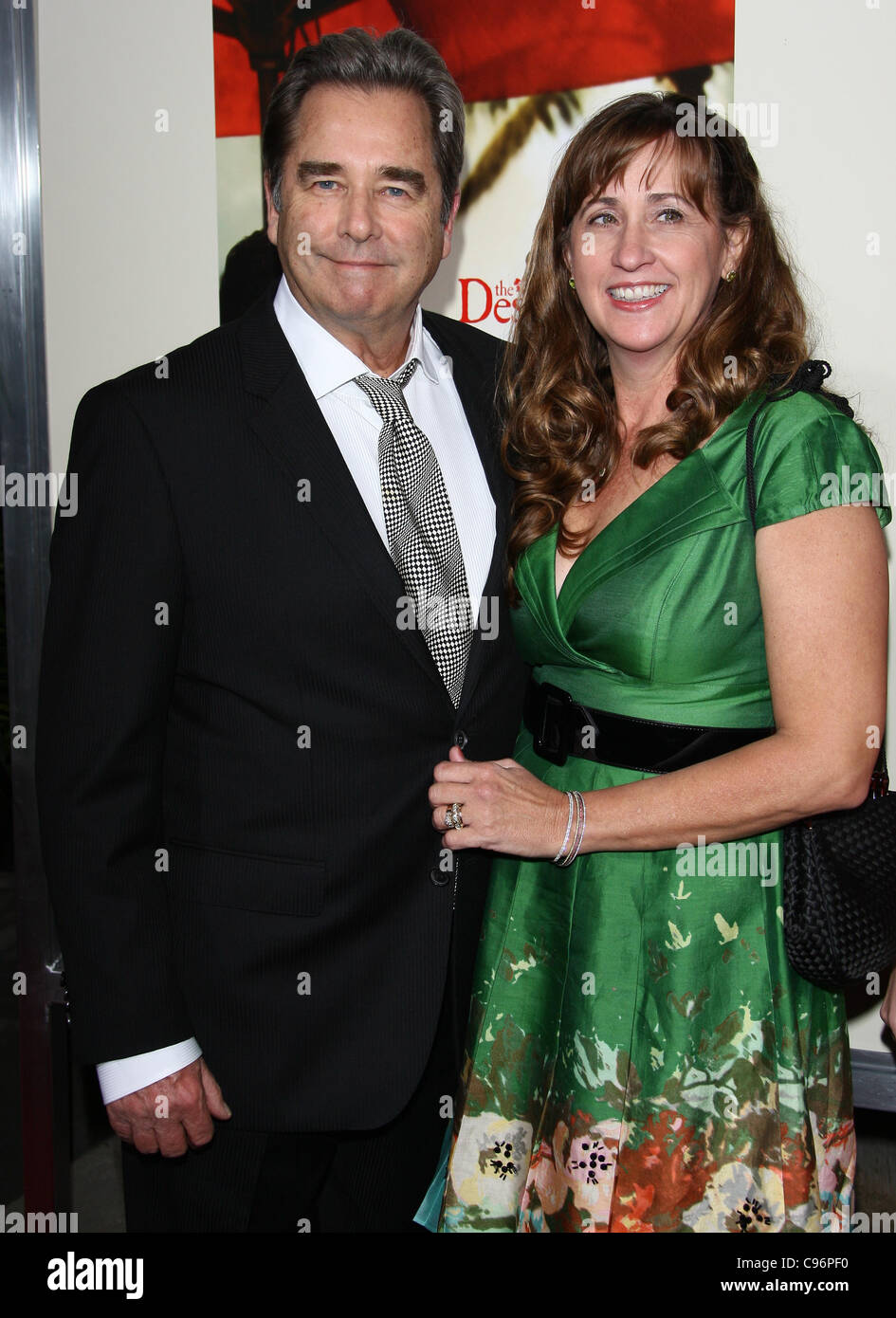 BEAU BRIDGES & WENDY TREECE THE DESCENDANTS. LOS ANGELES PREMIERE ...