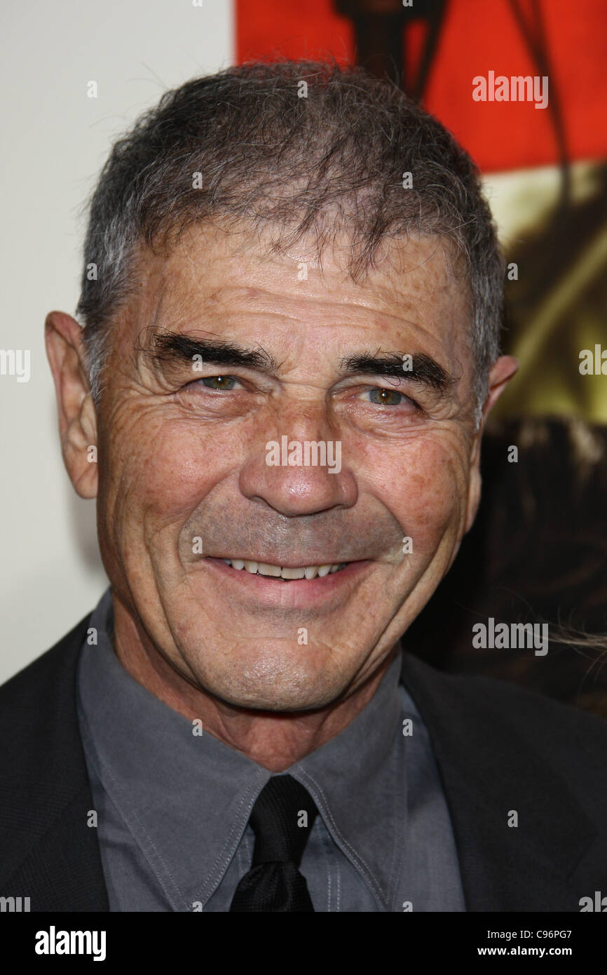ROBERT FORSTER THE DESCENDANTS. LOS ANGELES PREMIERE BEVERLY HILLS LOS ...