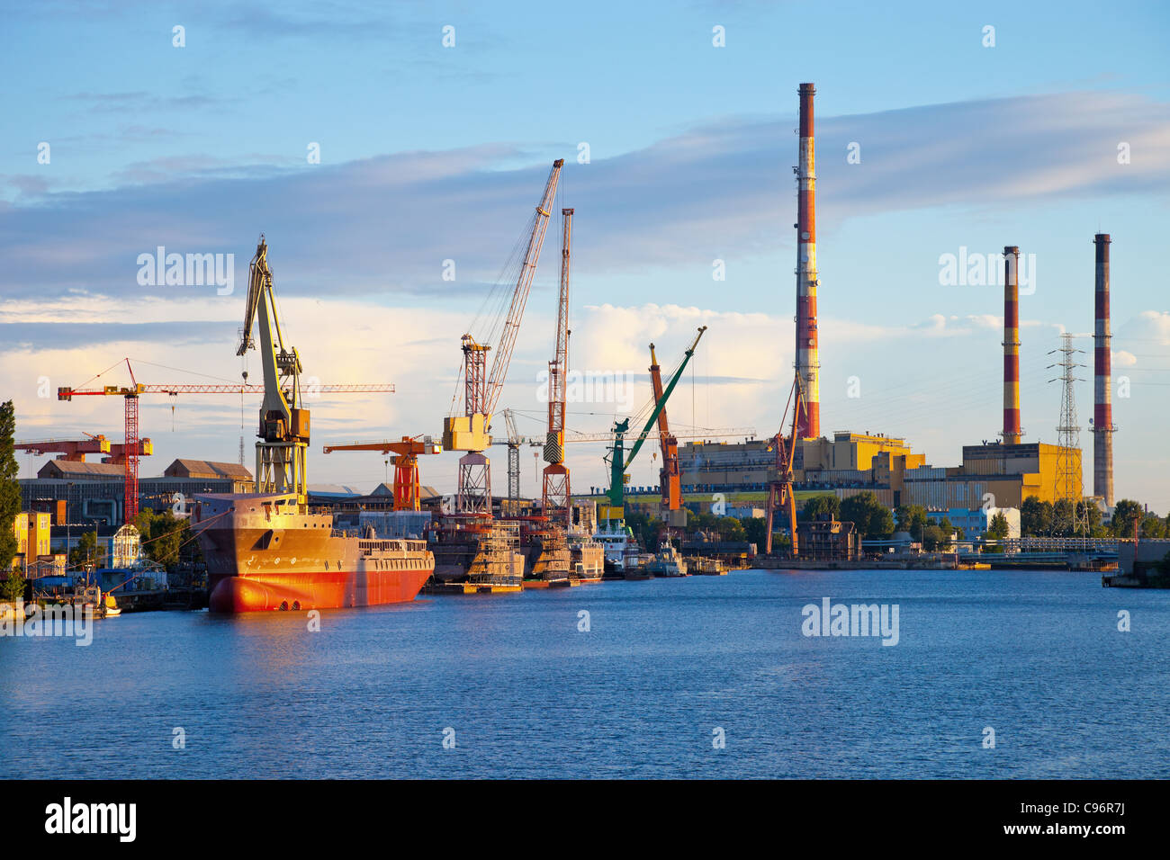Gdansk refinery hi-res stock photography and images - Alamy