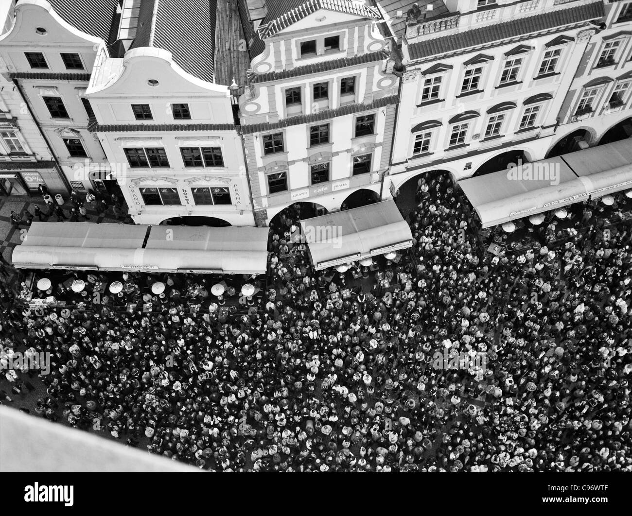 Astronomical buildings Black and White Stock Photos & Images - Alamy