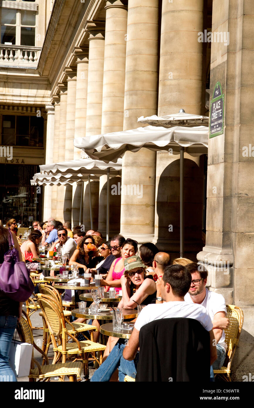 Paris Place Colette behind the Rue de Rivoli and outdoor pavement cafe ...