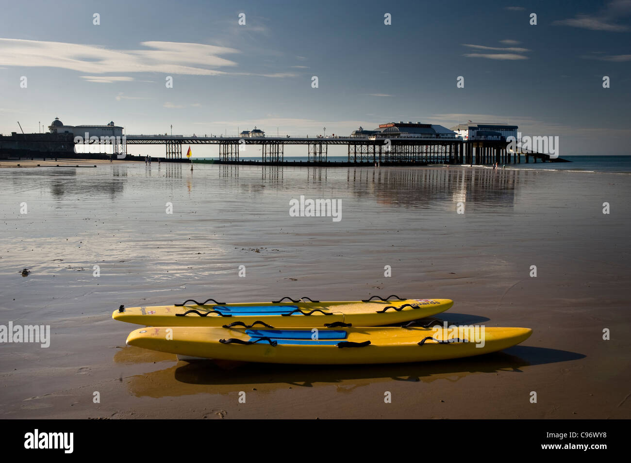 Floats on the beach hi-res stock photography and images - Alamy