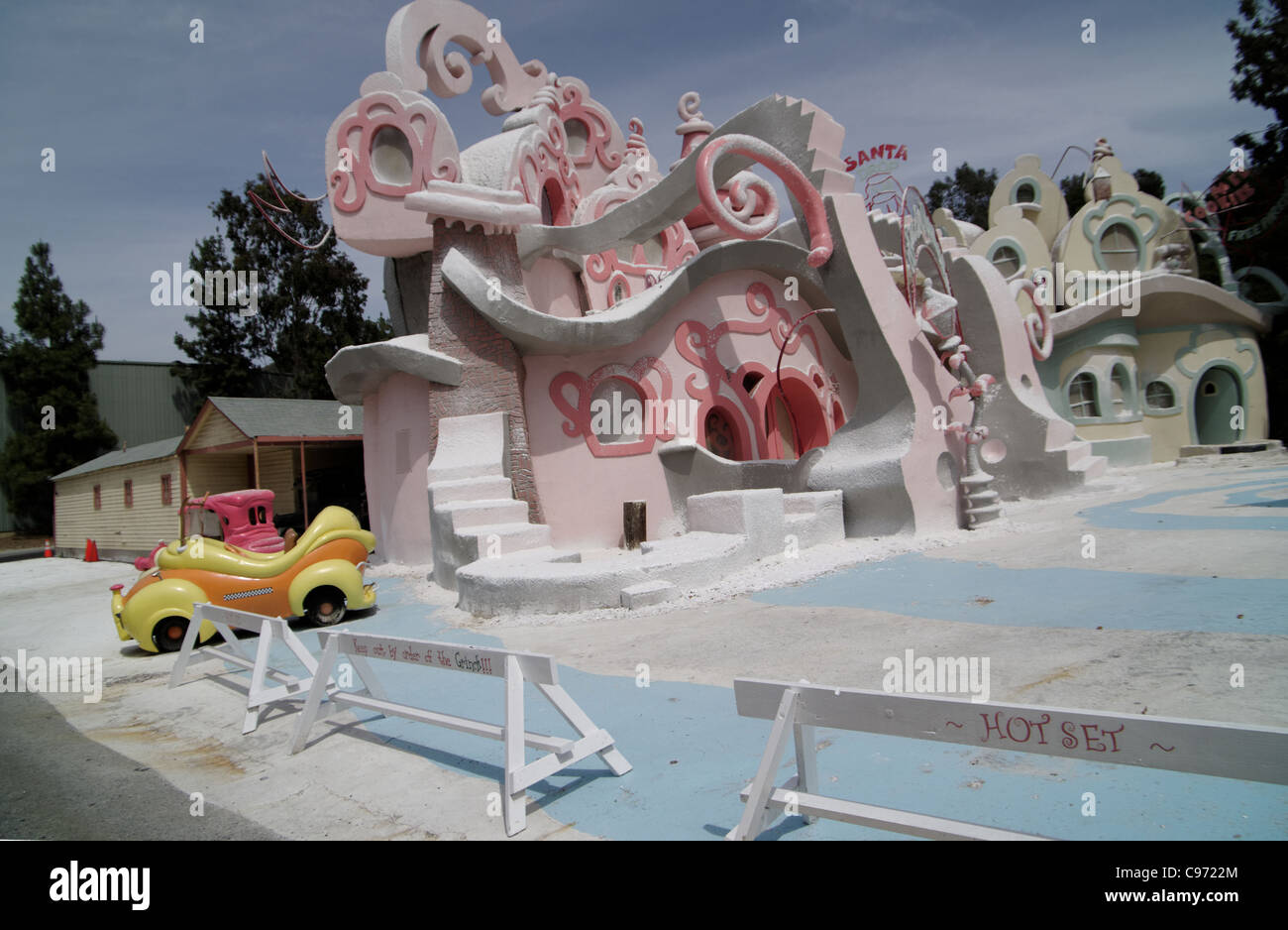 Universal studios film sets hi-res stock photography and images - Alamy