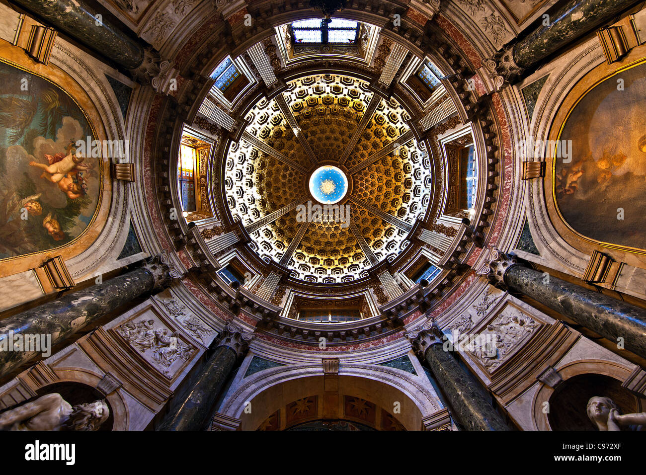 cupola dome Holy Mary of Assumption, Cathedral of Santa Maria Assunta ...