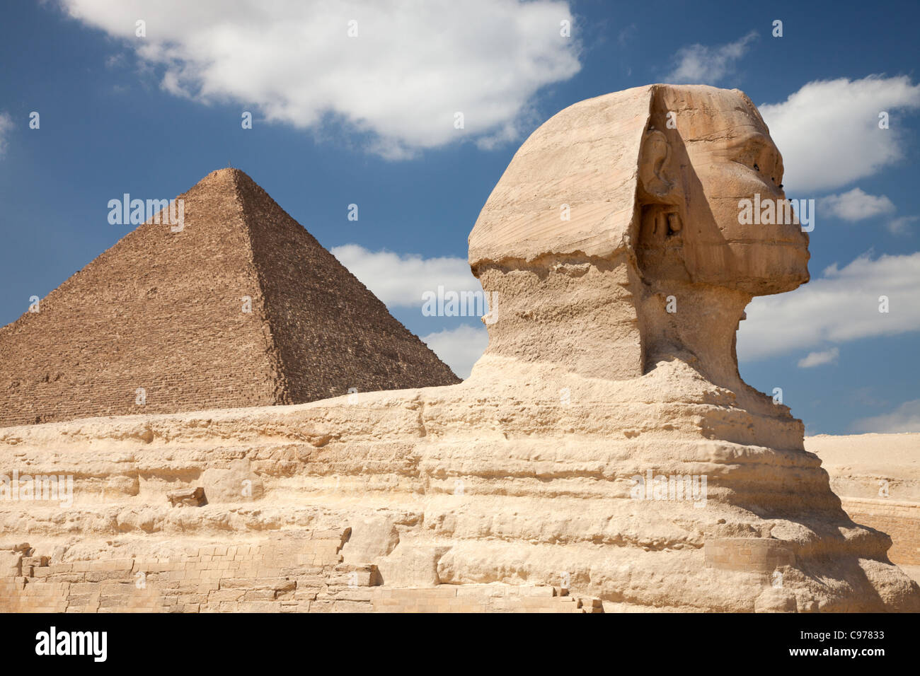 Pyramids giza causeway hi-res stock photography and images - Alamy
