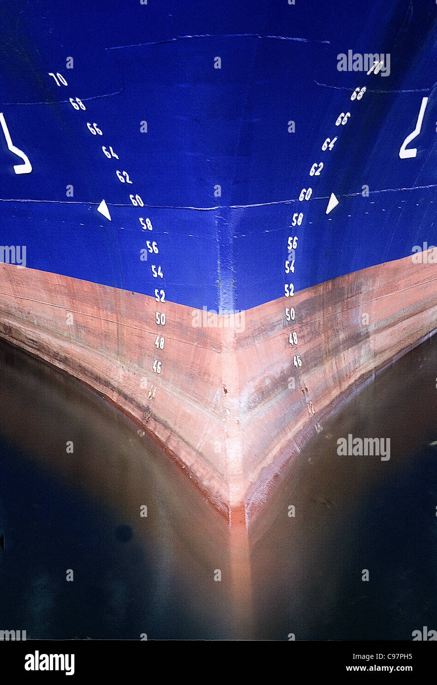 Ireland. The bow of a cargo ship showing the waterline and depth ...