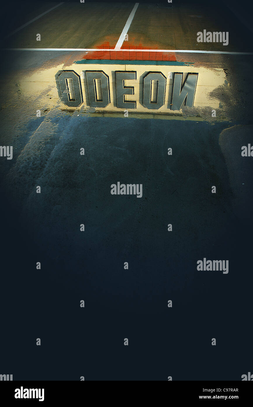 Movie theatre signs hi-res stock photography and images - Alamy