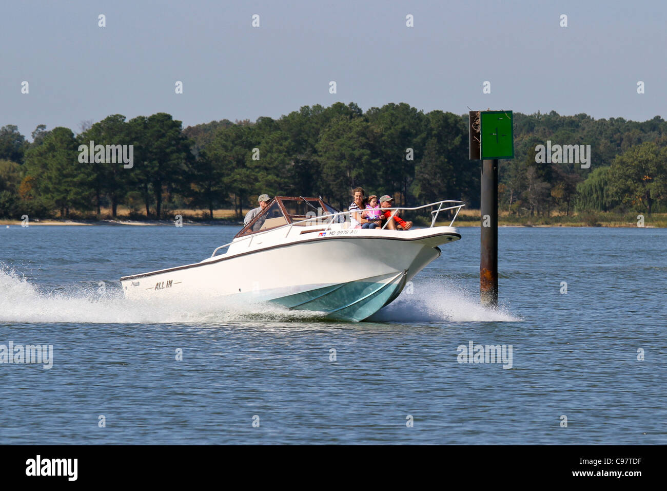 Runabout boats hi-res stock photography and images - Alamy