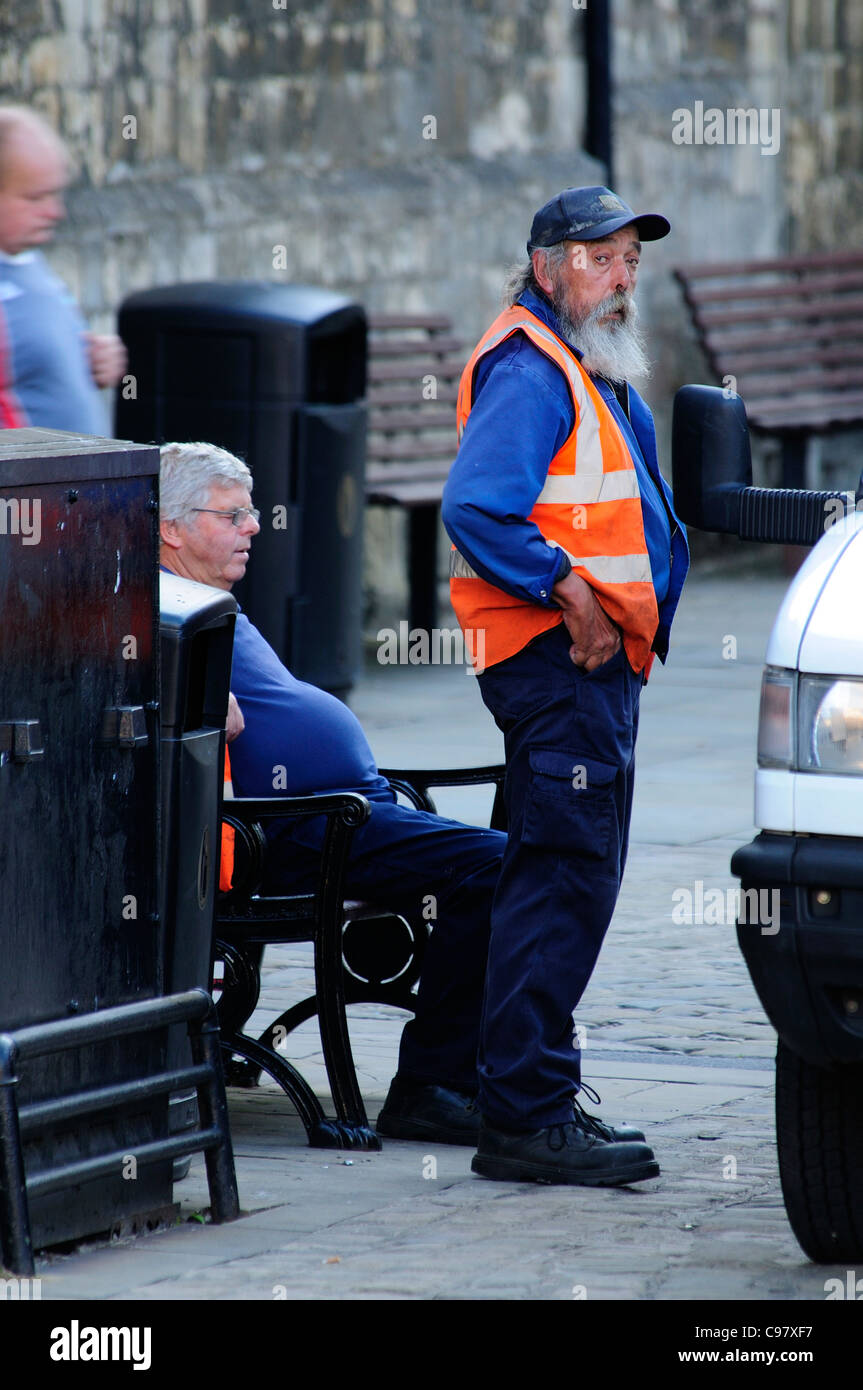 Early shift hi-res stock photography and images - Alamy