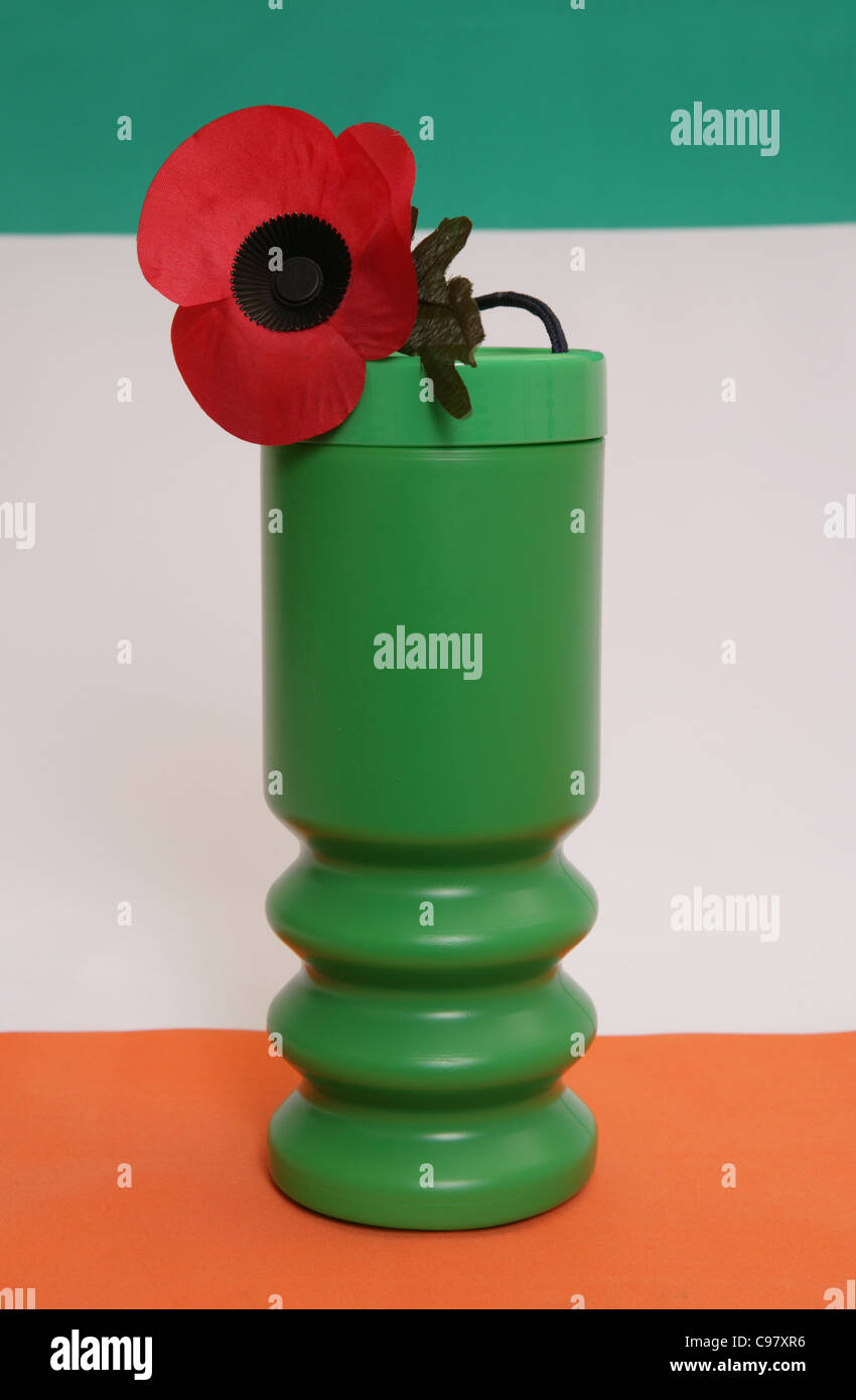 Remembrance day charity donation hi-res stock photography and images ...