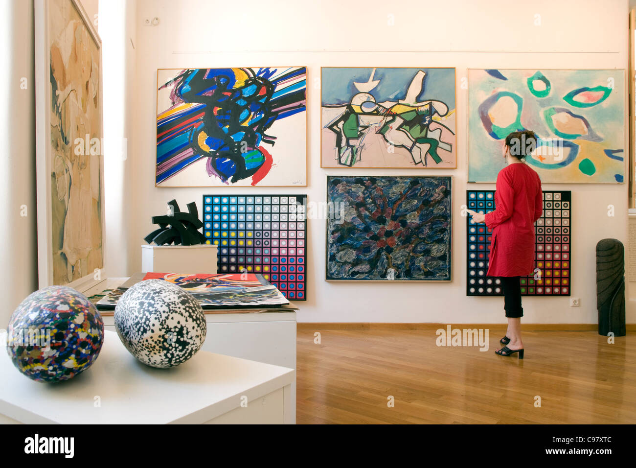Dubrovnik art gallery hi-res stock photography and images - Alamy