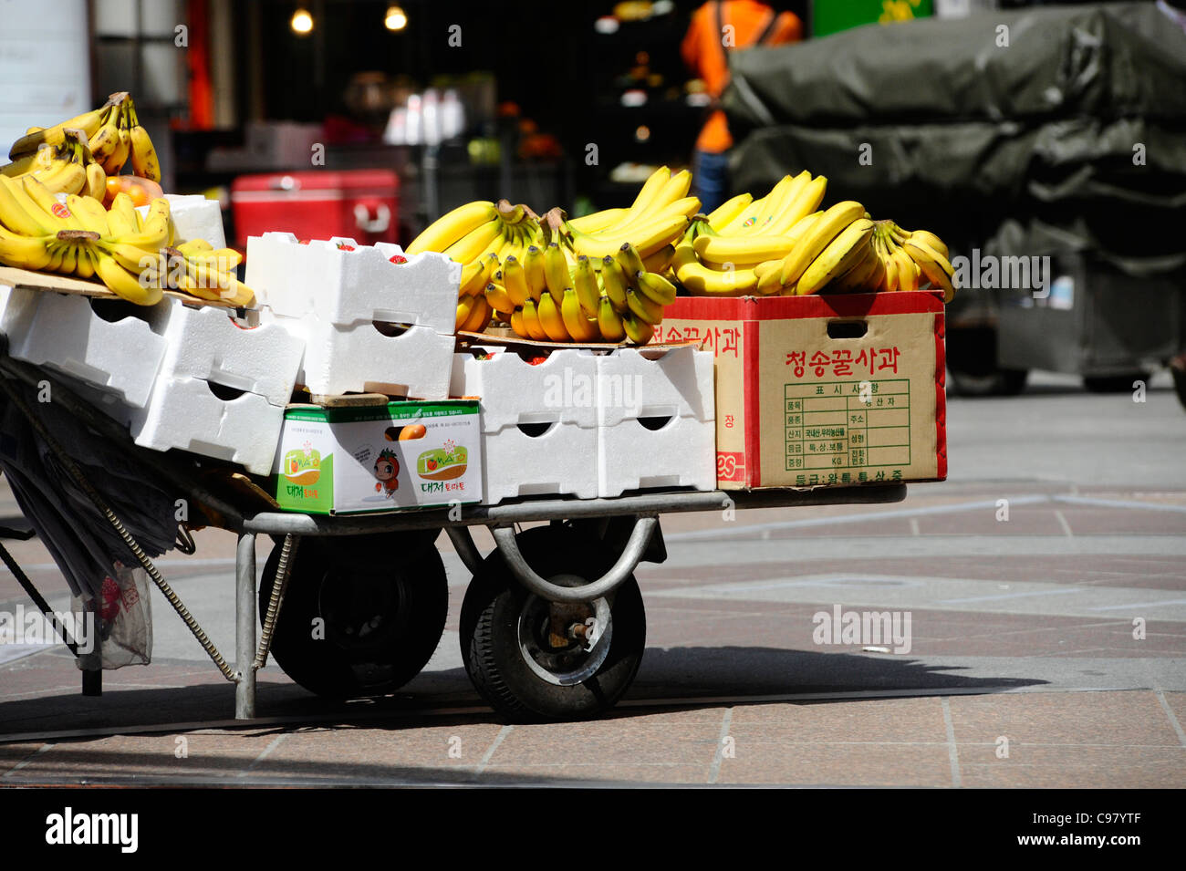 A cart of bananas in Busan, South Korea Stock Photo - Alamy