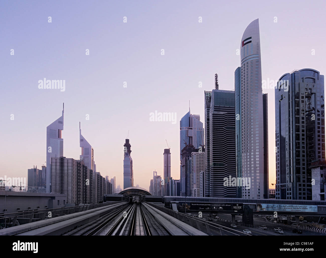Dubai rapid transit rail hi-res stock photography and images - Alamy