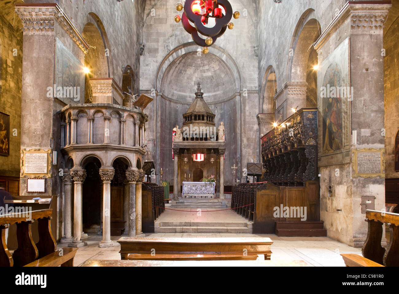 Trogir: Cathedral of St Lawrence Stock Photo - Alamy