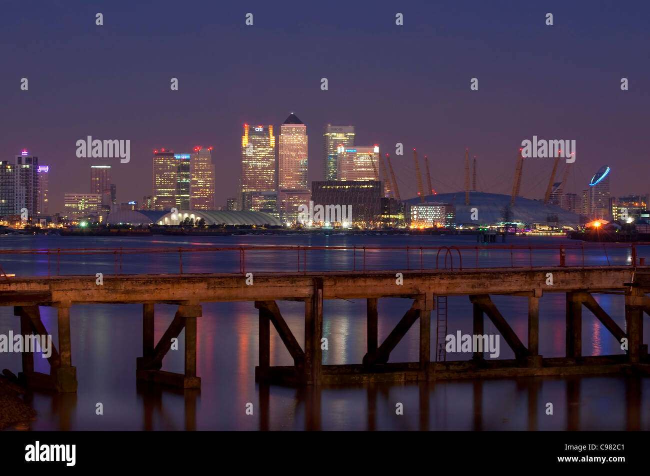 Canary wharf and the O2 arena Stock Photo - Alamy