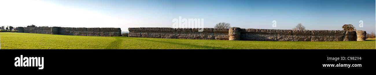 Burgh castle roman fort hi-res stock photography and images - Alamy