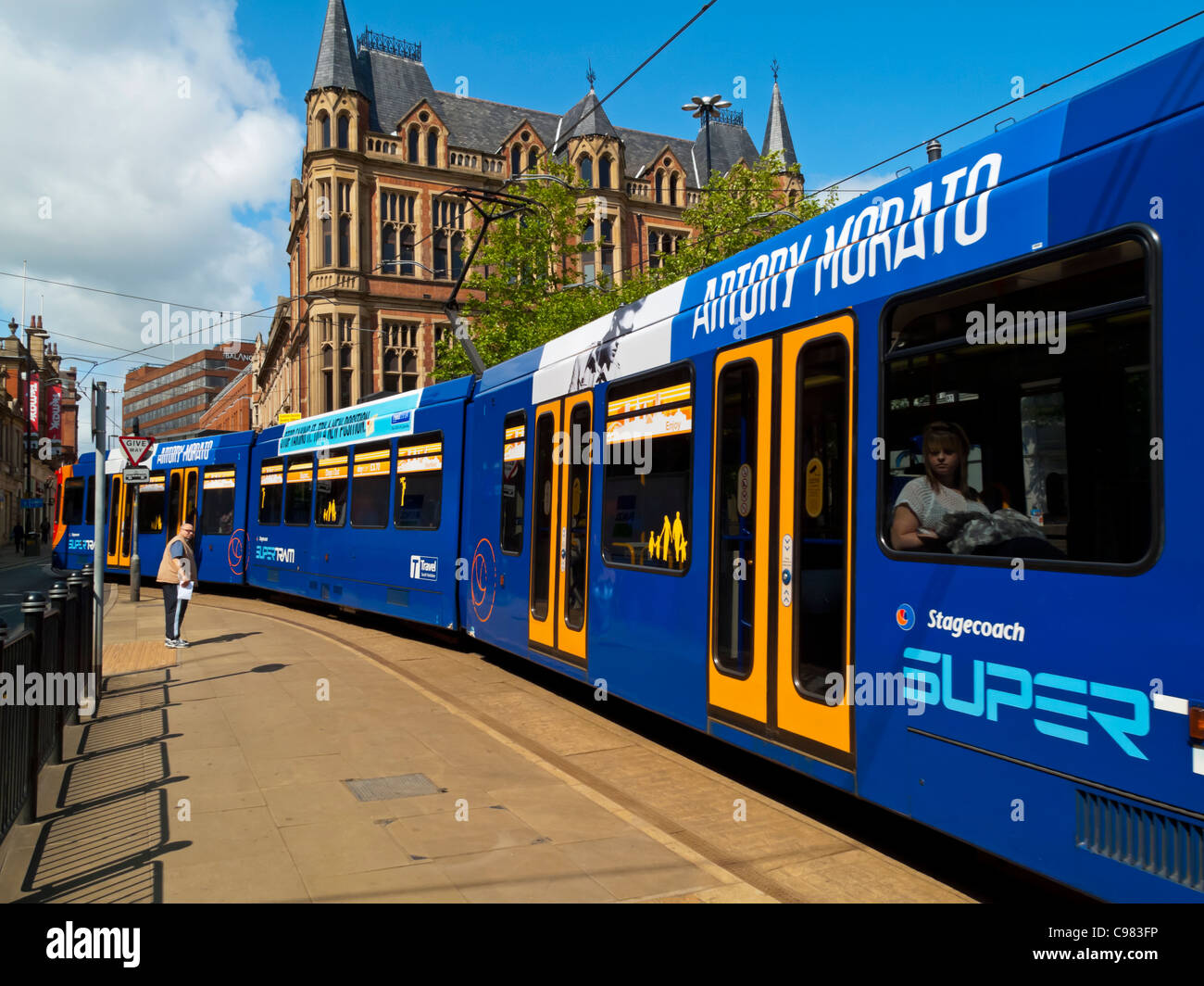 Sheffield Stagecoach Supertram light rail tram system in Sheffield City ...