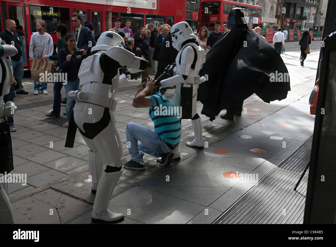 Characters london stormtroopers vader hi-res stock photography and ...