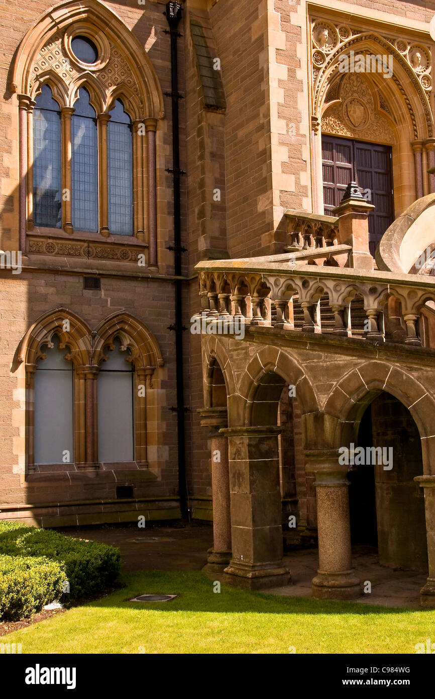 Gallery exhibit building hi-res stock photography and images - Alamy