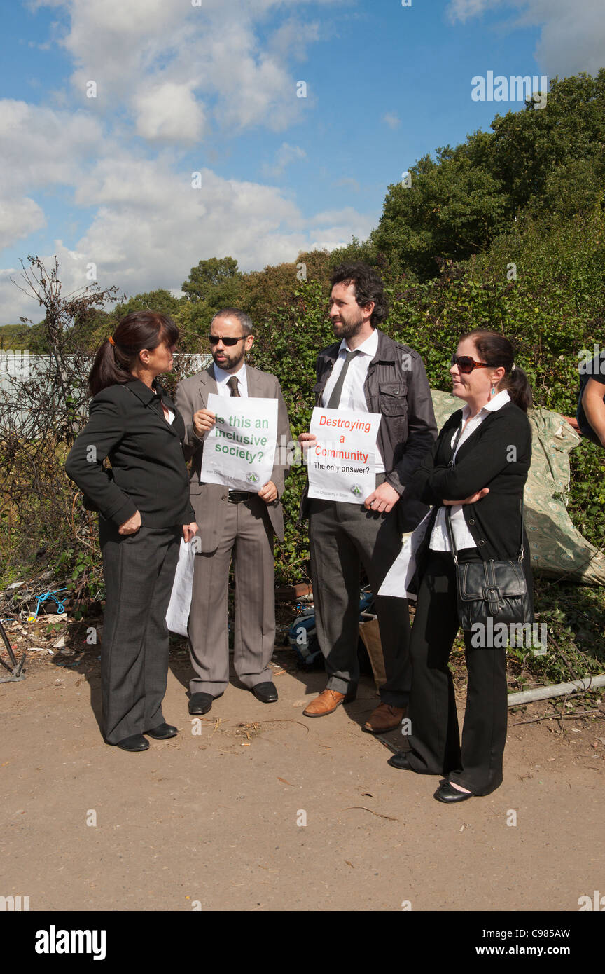 Dale farm protest hi-res stock photography and images - Alamy