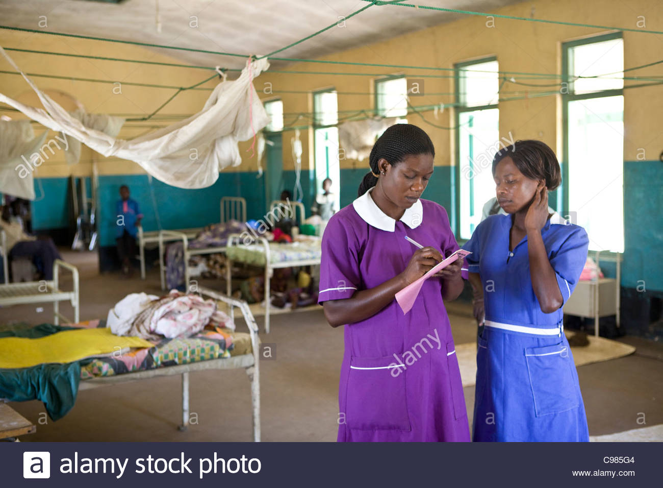 Nurses On Duty In Hospital Stock Photos & Nurses On Duty In Hospital ...