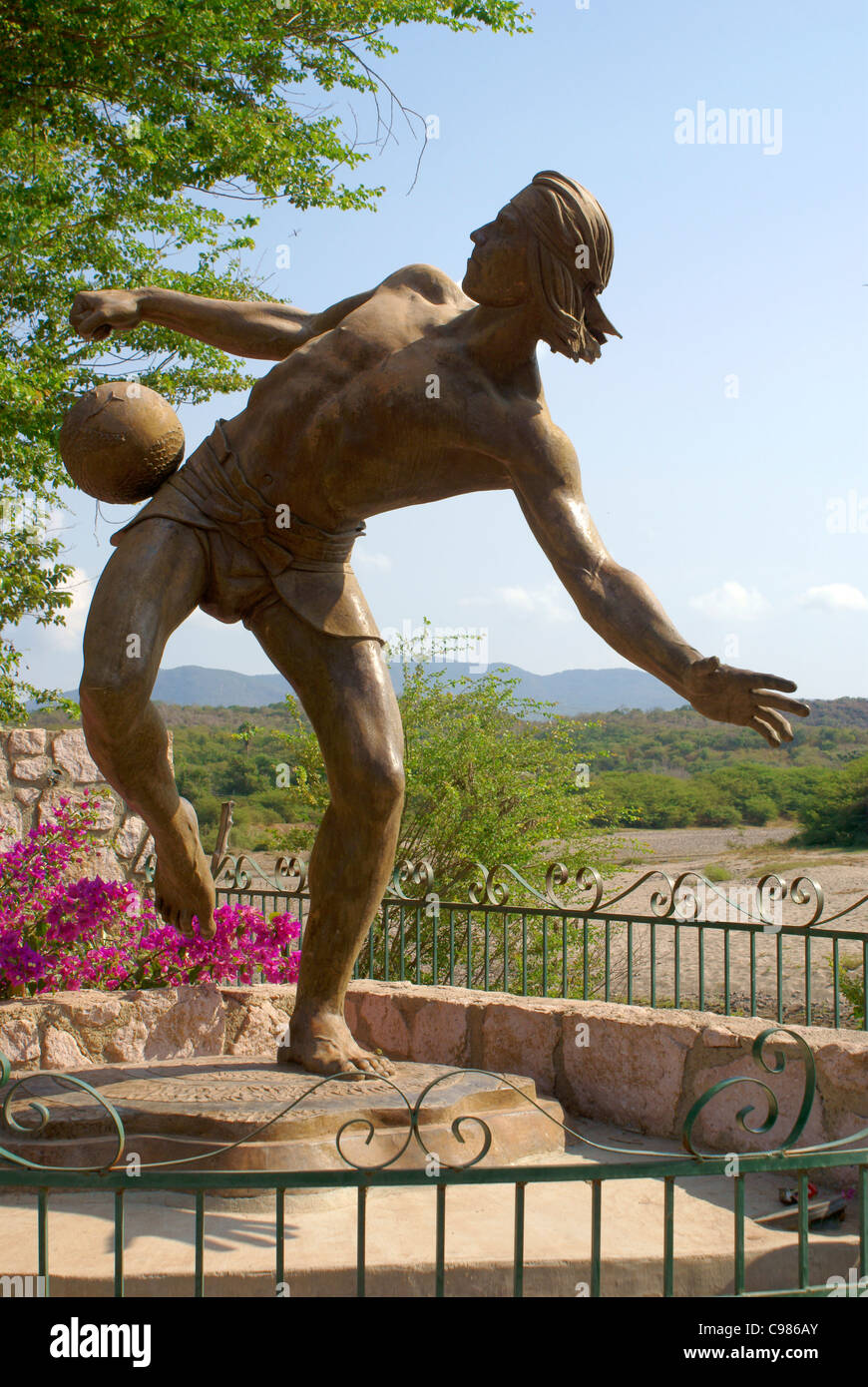 Pre columbian game hi-res stock photography and images - Alamy