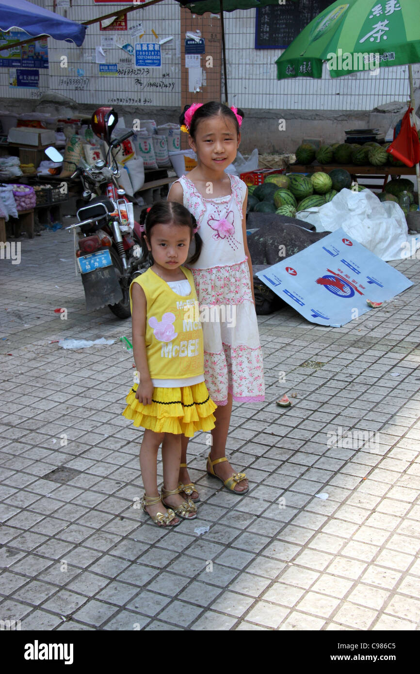 Local girls hi-res stock photography and images - Alamy