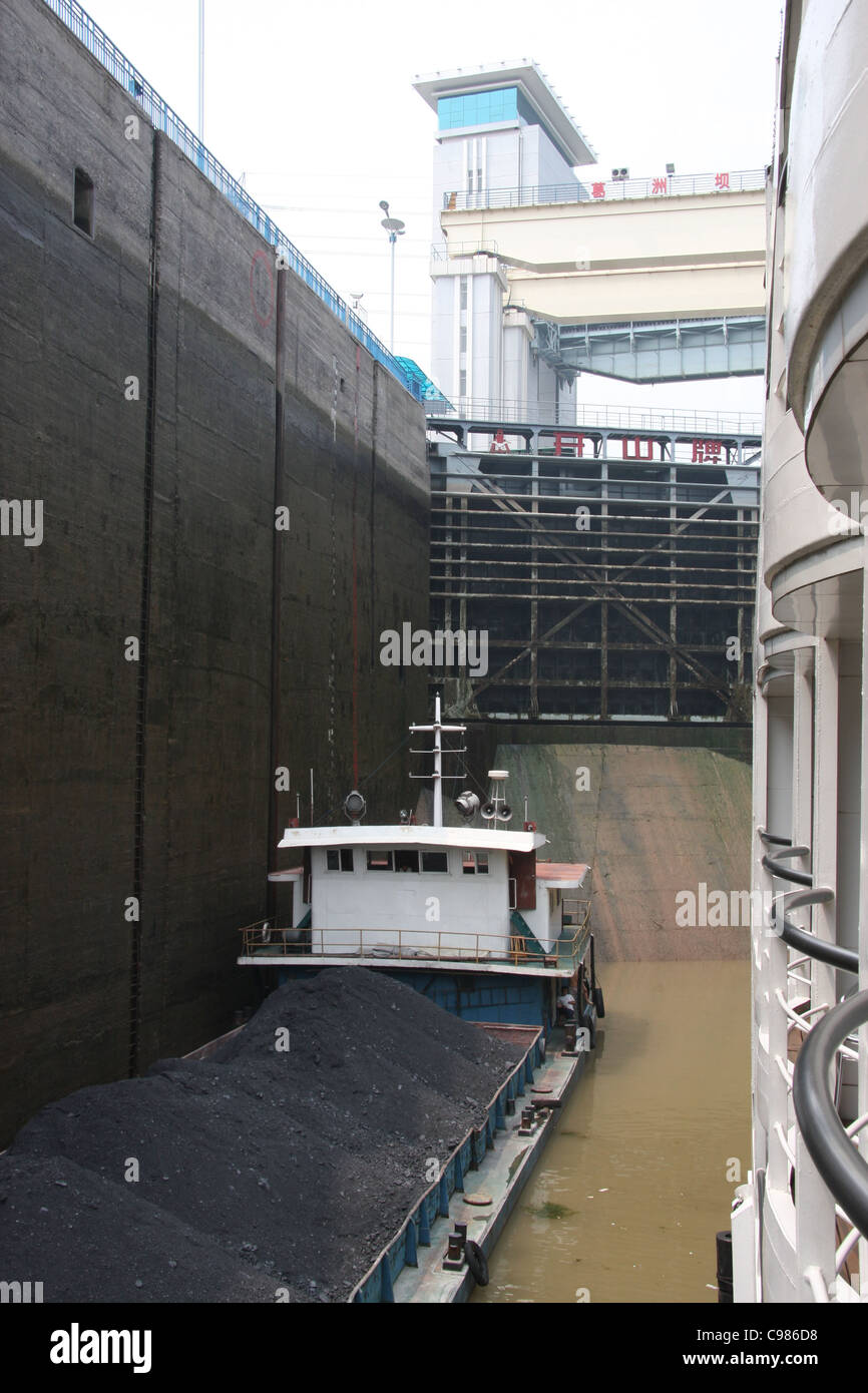 Large elevation change at locks at Gezhouba Dam, Yichang City, China ...