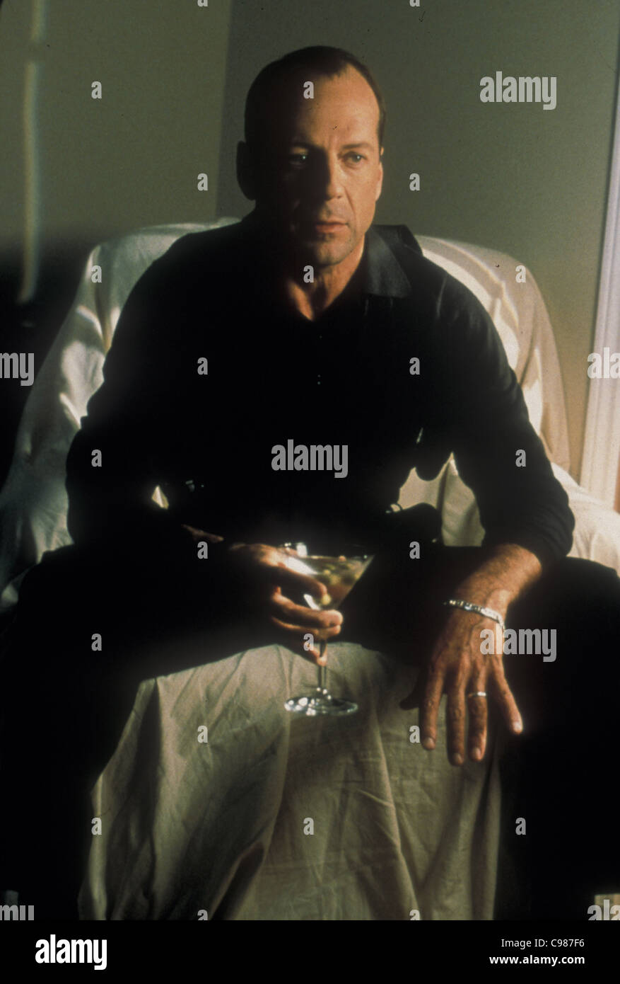 The Whole Nine Yards Cast