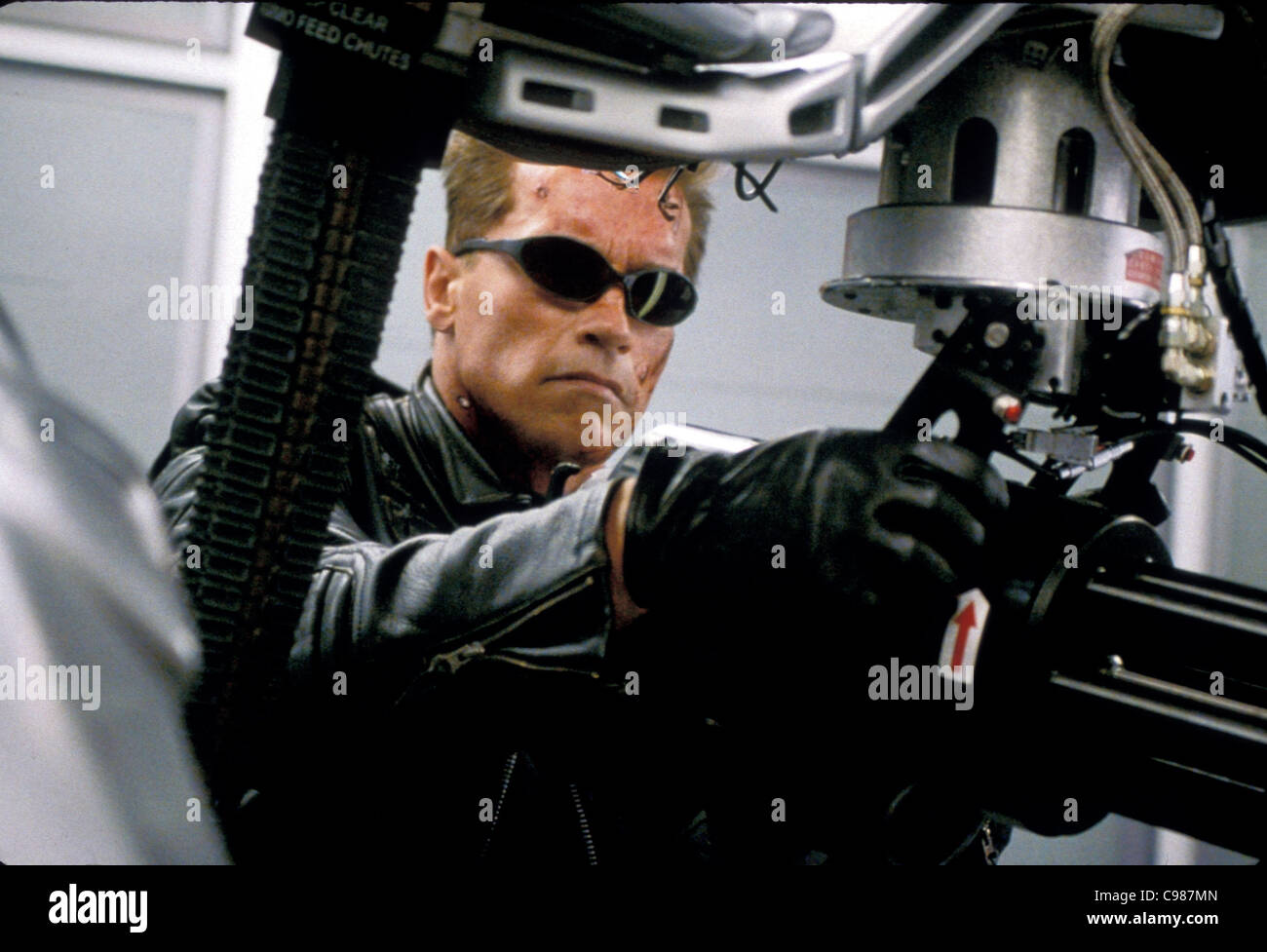 Terminator terminator rise machines usa hi-res stock photography and ...