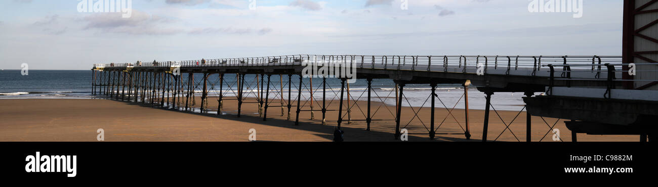 Saltburn beach view hi-res stock photography and images - Alamy