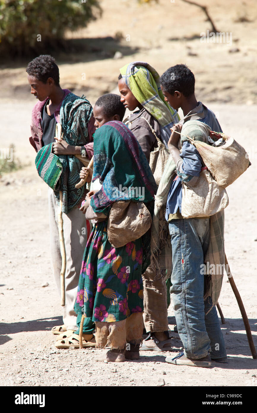 Children selling crafts hi-res stock photography and images - Alamy