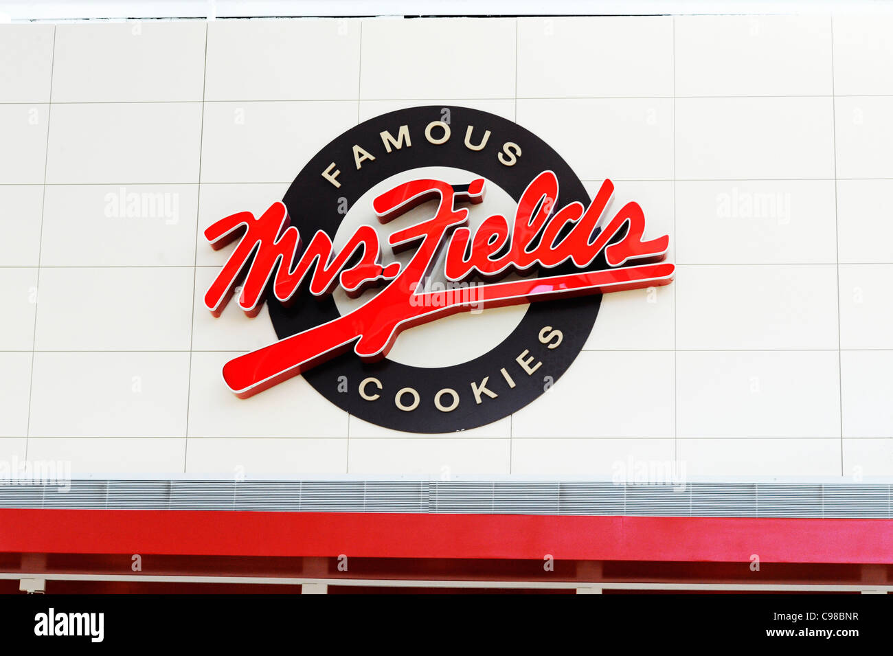 Mrs fields cookies hi-res stock photography and images - Alamy