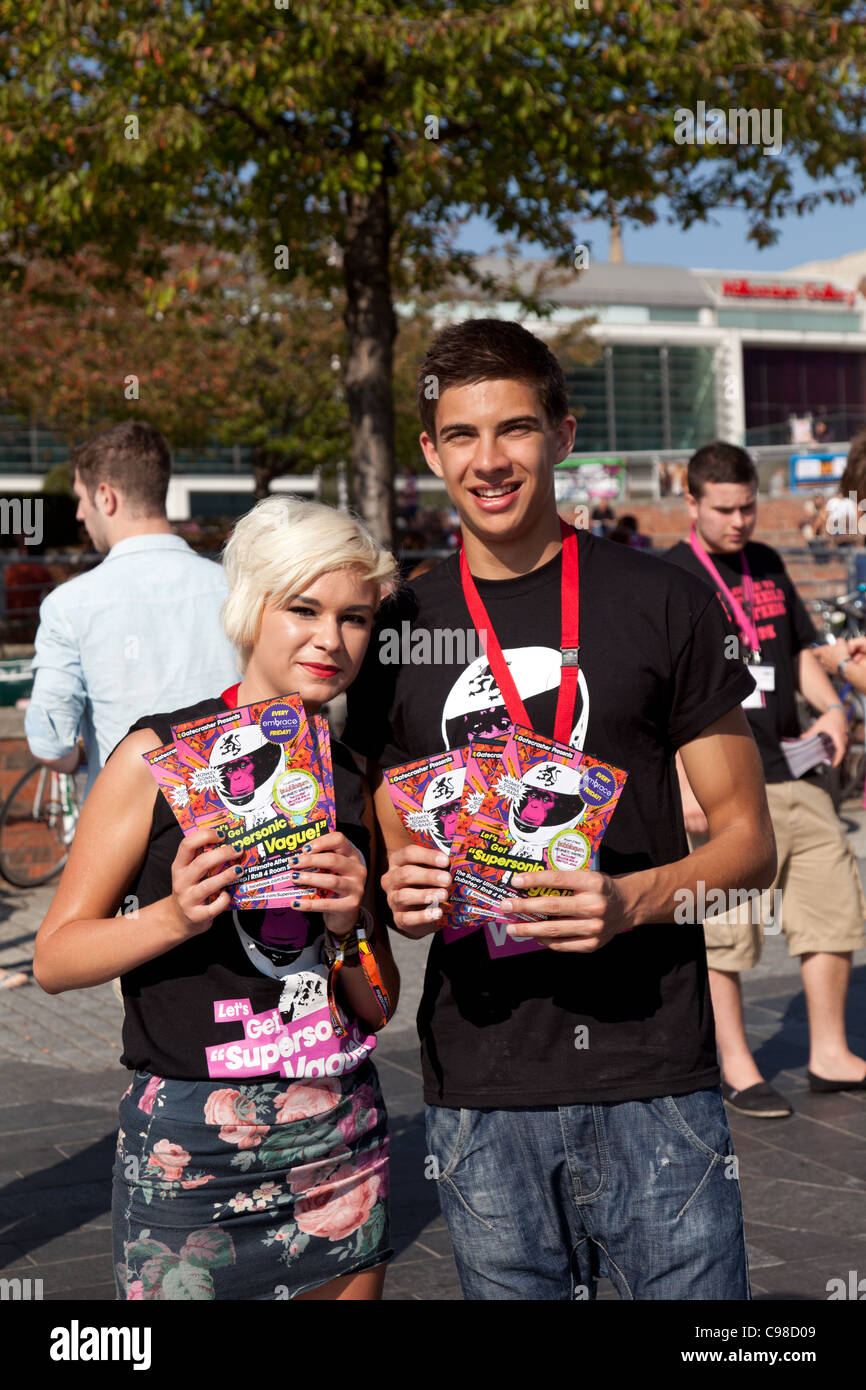 Two flyers hi-res stock photography and images - Alamy